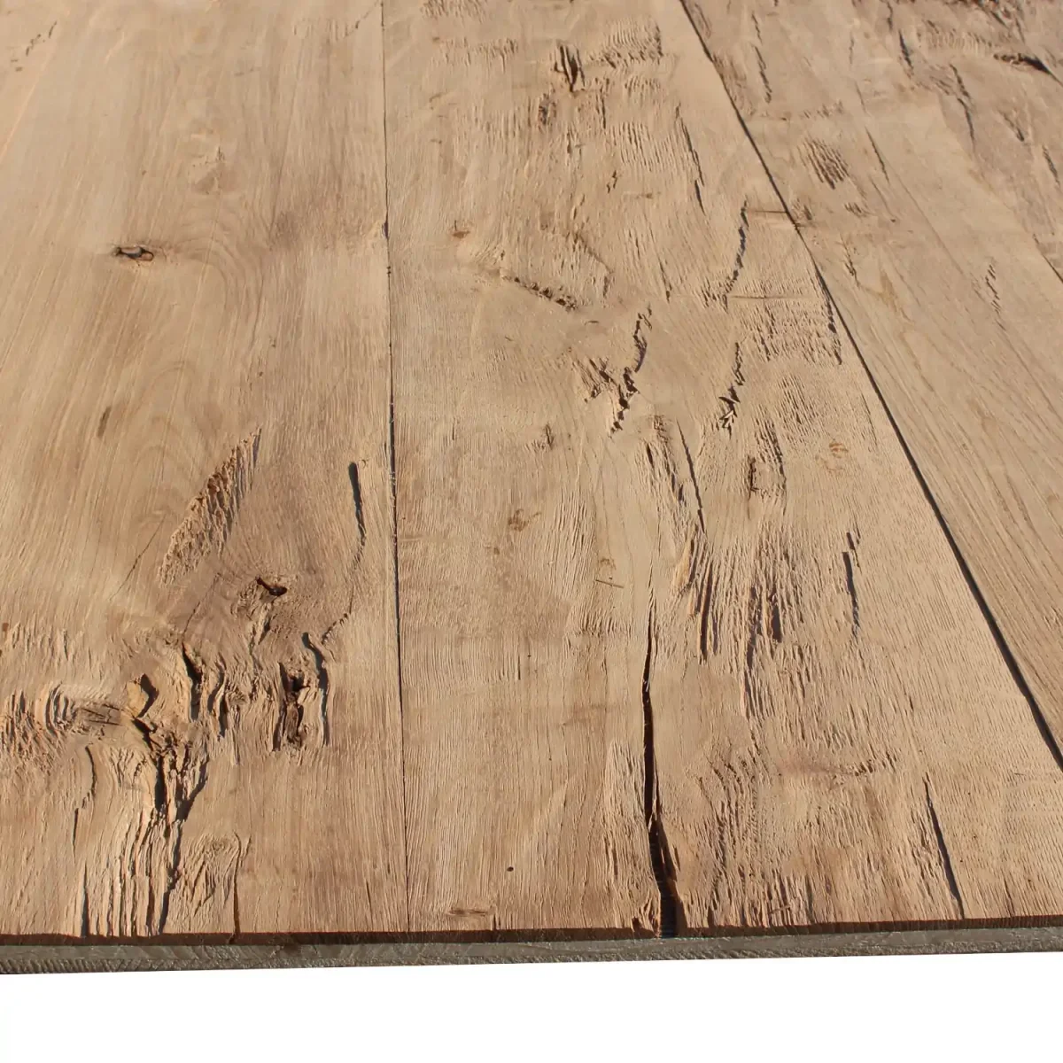 3 Schichtplatte mit Altholz Eiche maschinell gehackt